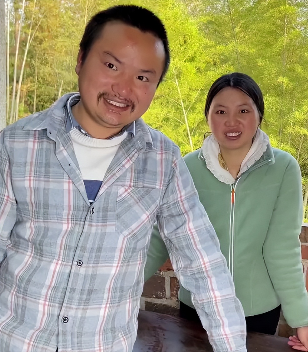 Niu Aifang posted the birth certificate of 2 births to prove his ...