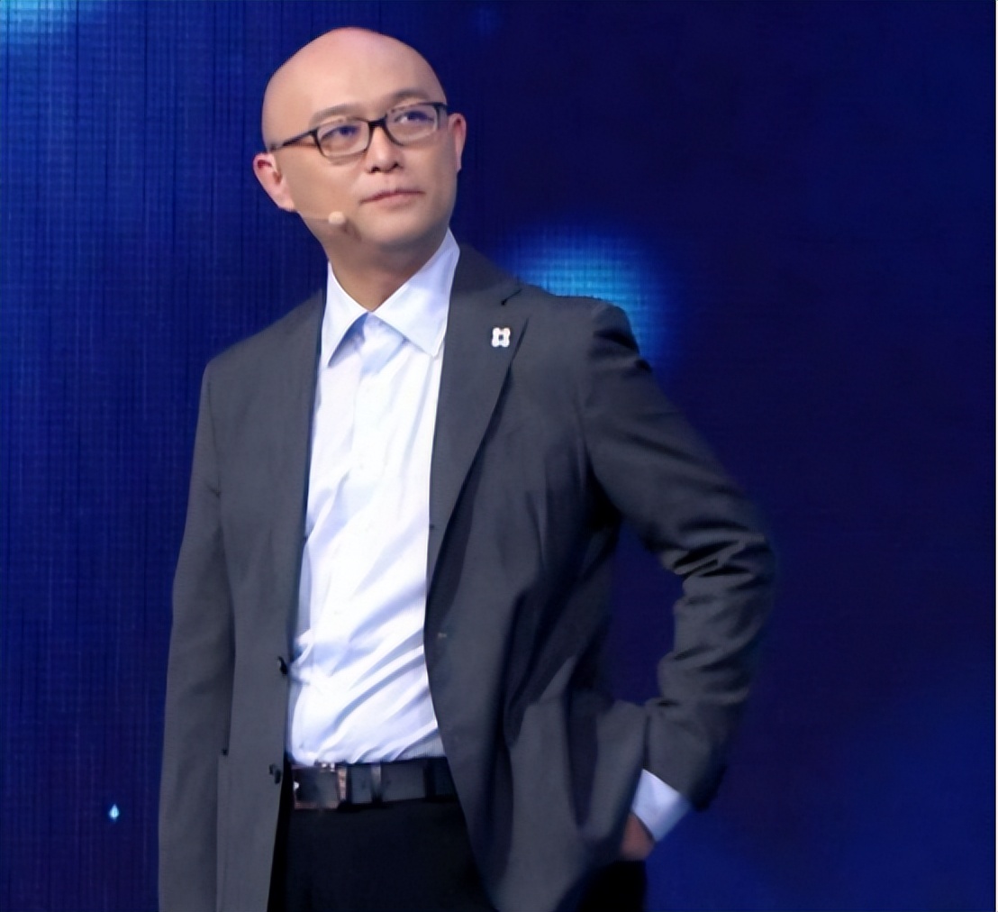 "Disappeared" for 1 year, and then look at Meng Fei, the host of ...