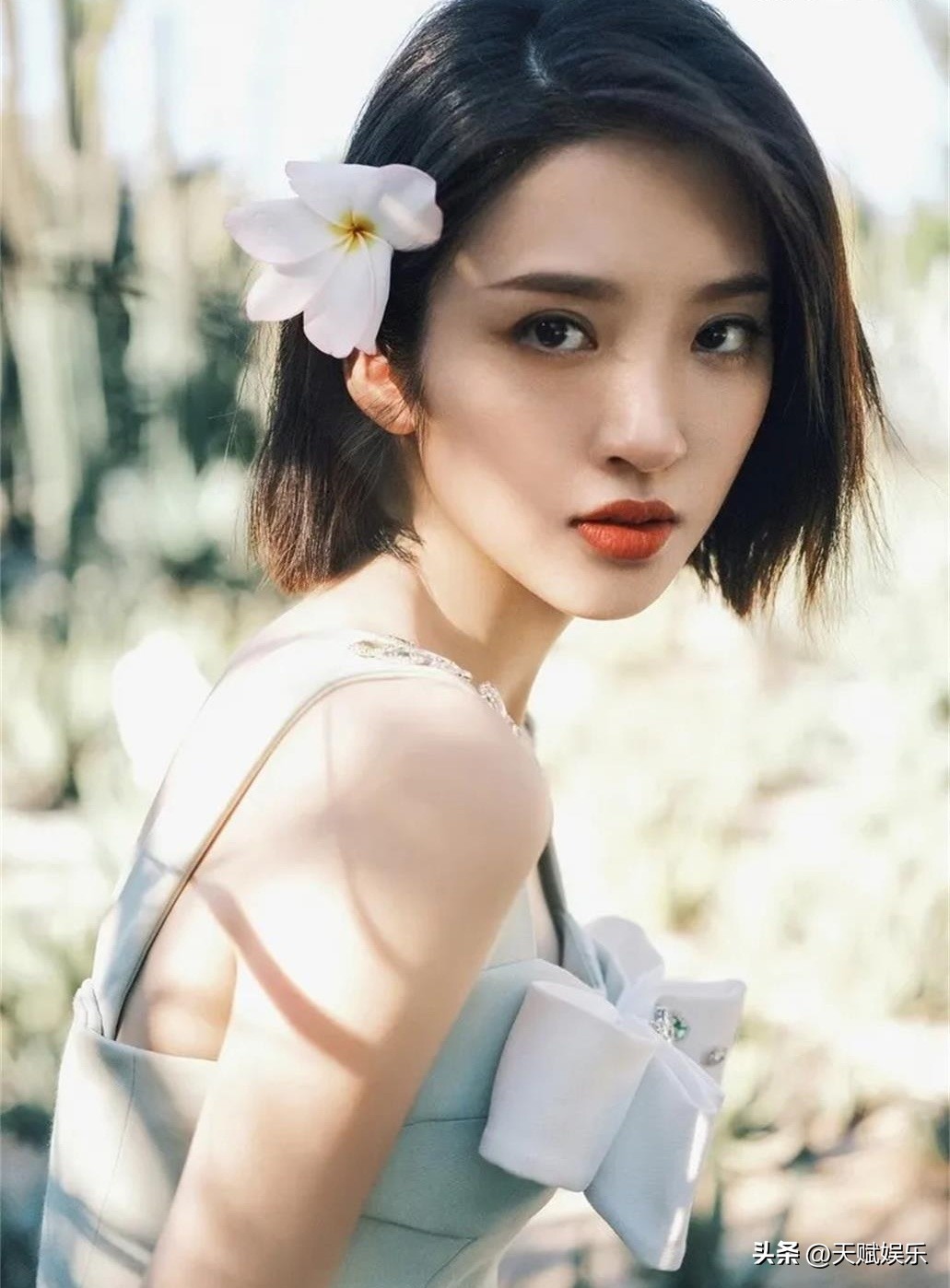 A collection of beautiful photos of actor Tang Yixin in the ...