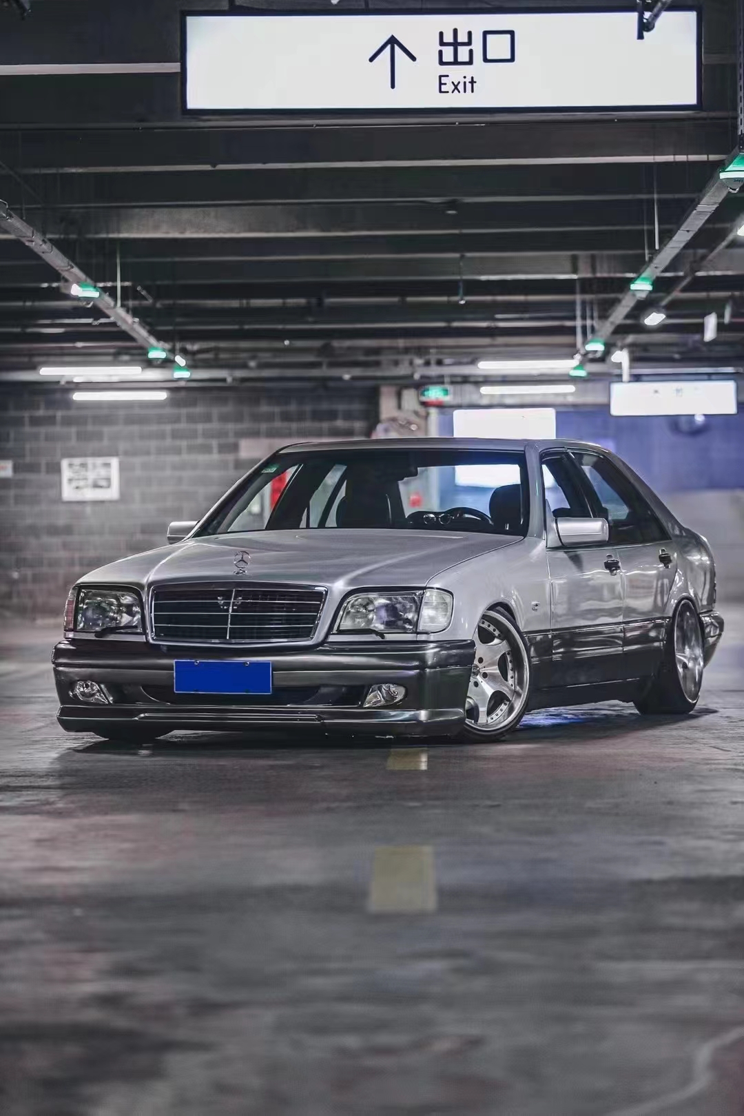 Mercedes-Benz S-Class W140 Hutou Ben modified AIRBFT pneumatic shock absorber low posture case ...