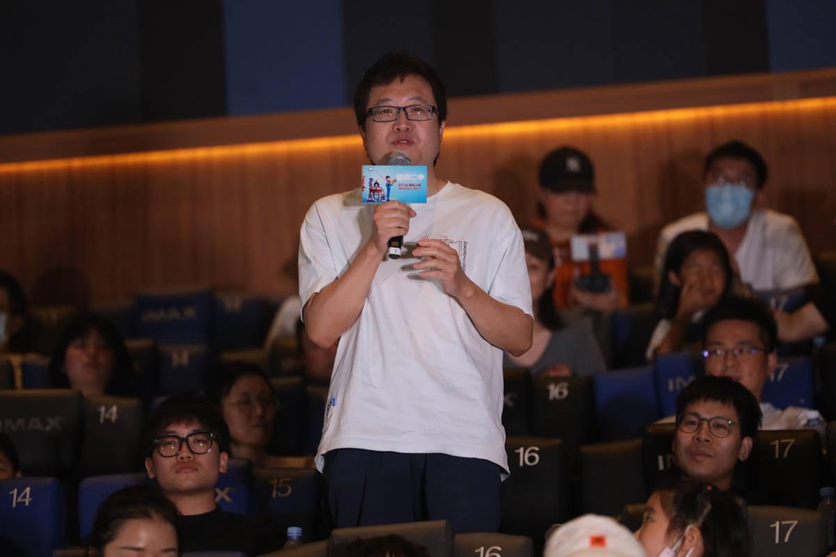 Dapeng Chen Jianbin praises the animated comedy "Tea Second Middle ...