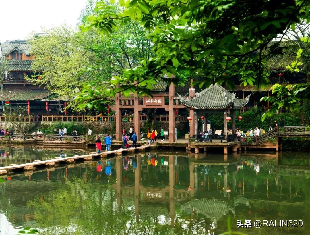 Not losing to Suzhou and Hangzhou, but quieter than Lijiang, this ...