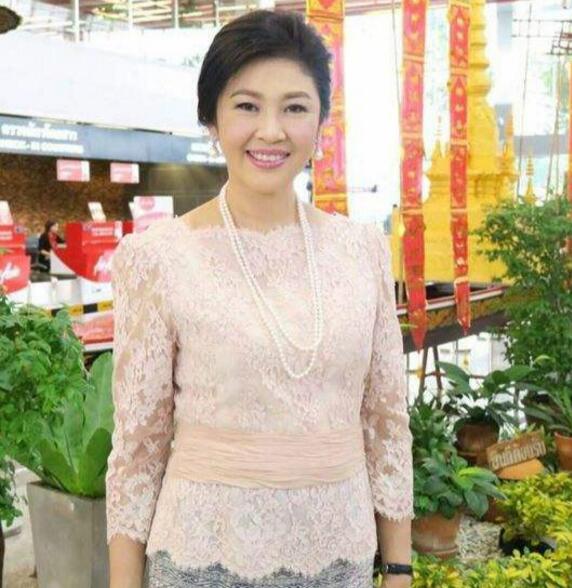 Yingluck, even after being driven into exile, is still the idol goddess ...