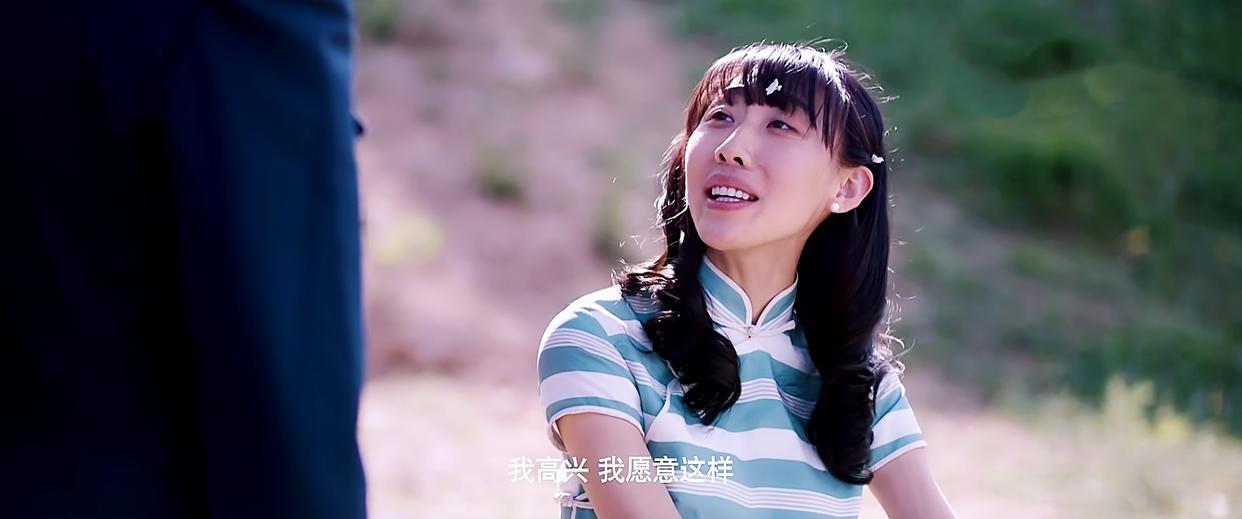 [Donkey Deshui] After watching it a hundred times, I finally figured out why Zhang Yiman ...