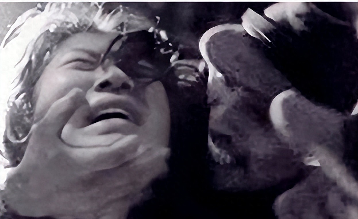 In 1941, Chen Huiqin was humiliated by more than 30 Japanese invaders ...
