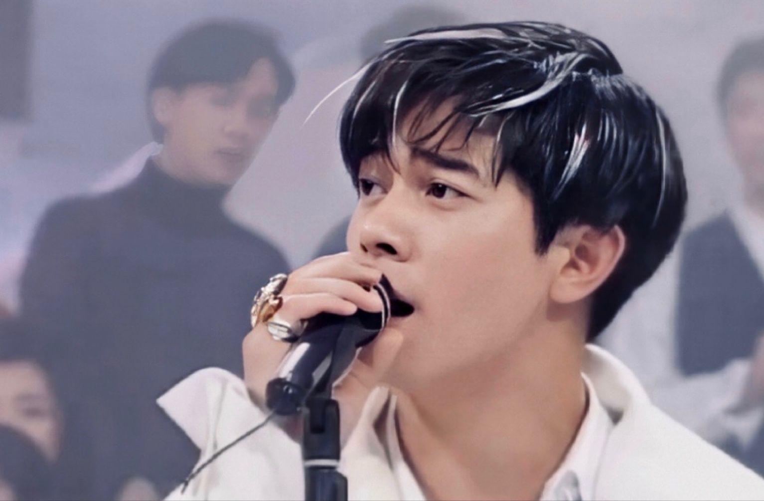 At the age of 19, the history of promiscuous love can be published. You ...