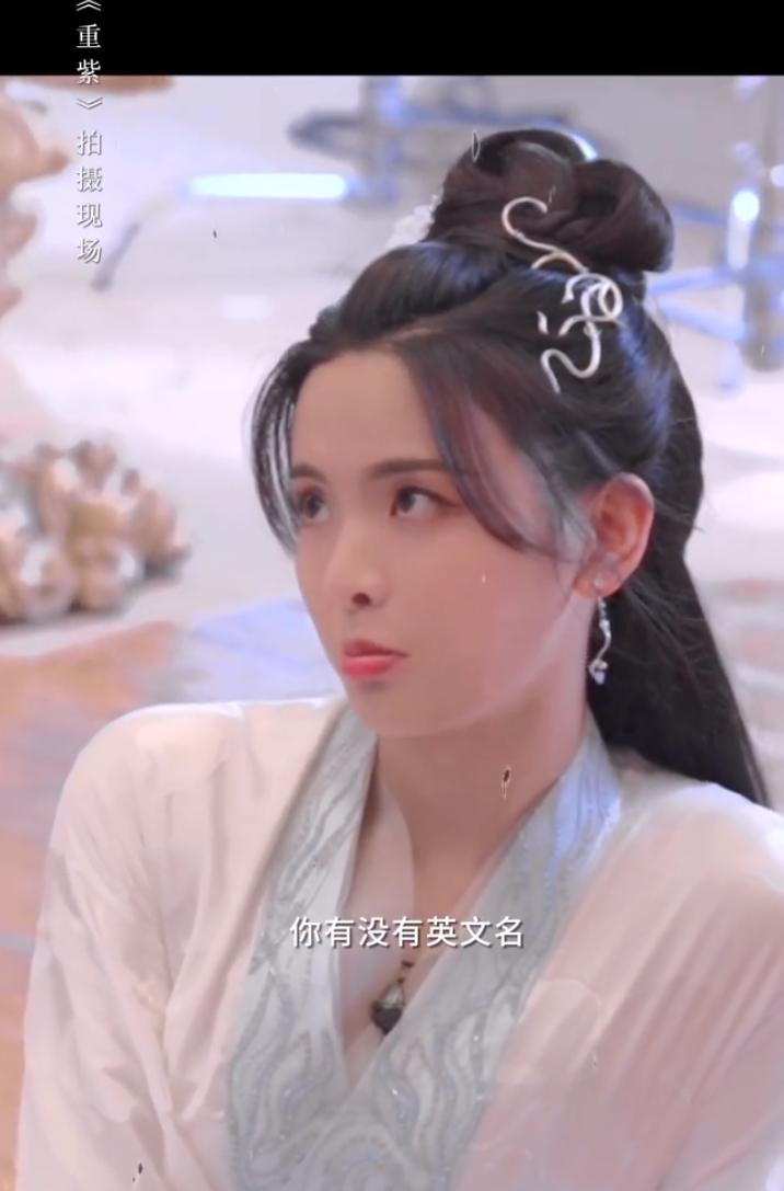 Entertainment gossip: Jin Shijia took a photo with a little girl named ...