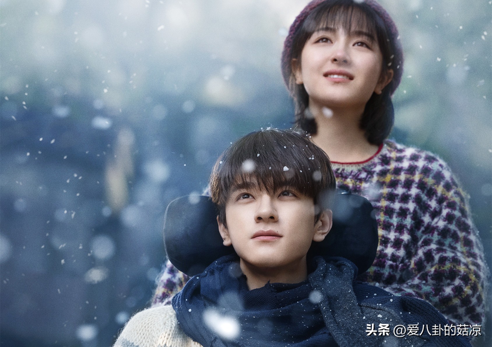 Lin Yi is about to usher in the dominance of the screen, holding three ...