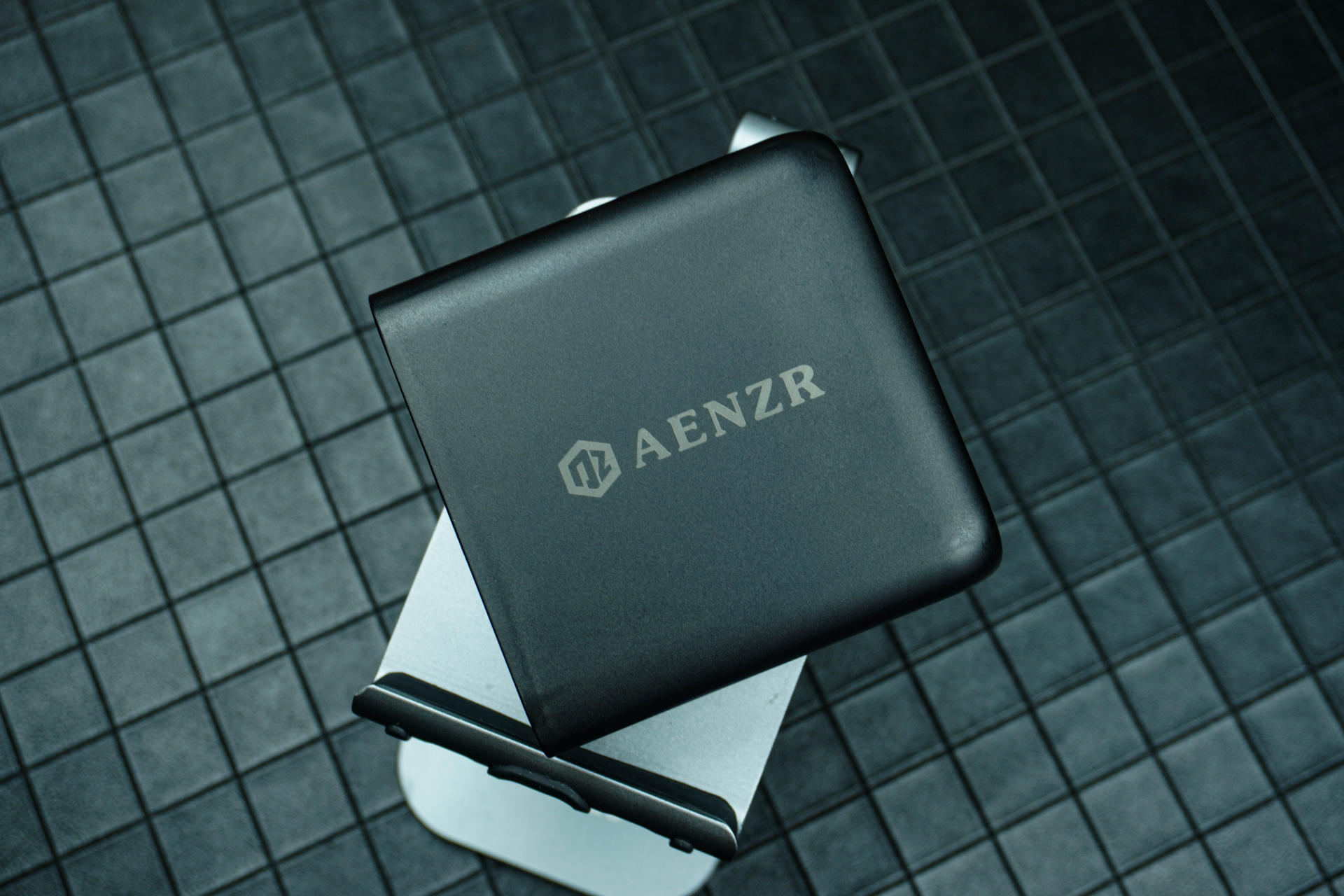 The pleasure of multi-port charging!AENZR130W charging kit brings a new experience of GaN - iNEWS