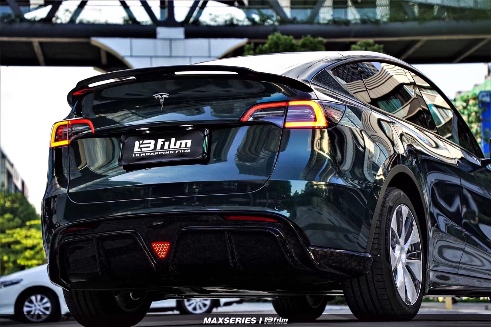 Tesla LB color change film Sanremo green, unforgettable retro depth - iNEWS