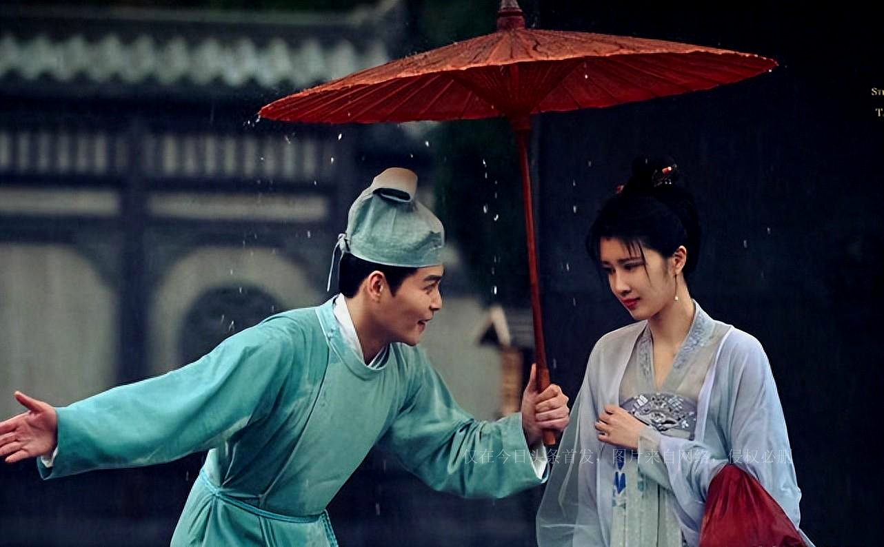 The briefly glimpsed female supporting characters in "Tang Dynasty ...
