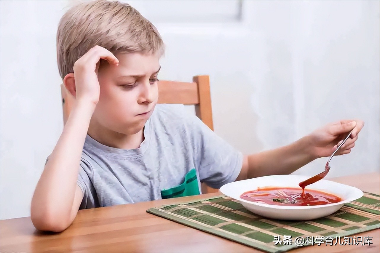 A 5-year-old boy was forcibly fed with "spleen failure". The old man ...