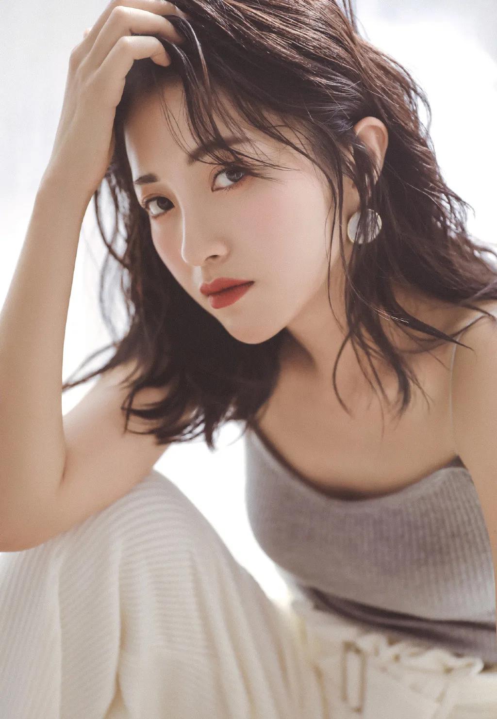 Bao Wenjing, some beautiful photos - iNEWS