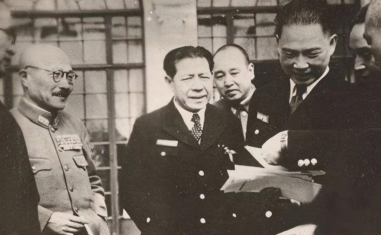 The legendary agent compiled a division's roster and became a ...