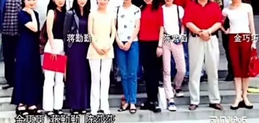 After 16 years of "Yanzhaomen", she made a high-profile comeback: now ...