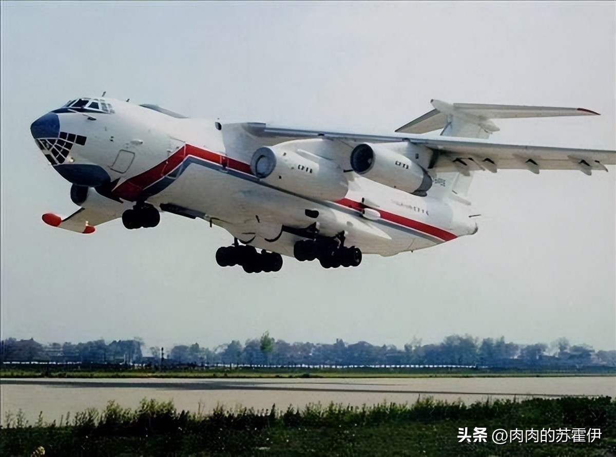 In addition to the replacement of the turbofan 20, the Yun-20 has two ...