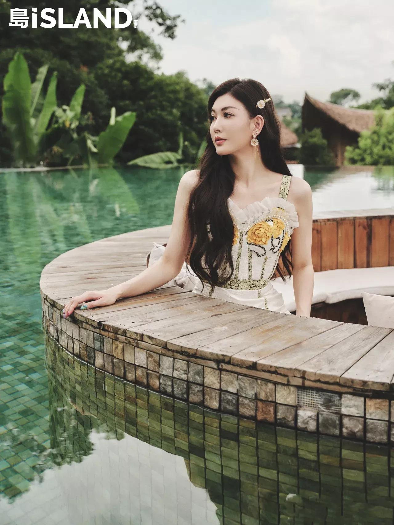 Photo Album of Li Caihua Outlying Islands - iNEWS