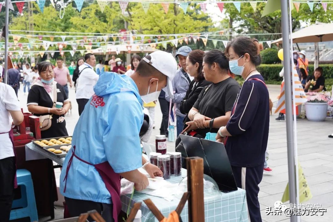 An Ning fashion camp opened to welcome tourists, showing the vitality ...