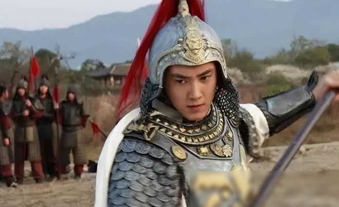 Qin Qiong was nearly surrounded and annihilated, and Luo Shixin was ...