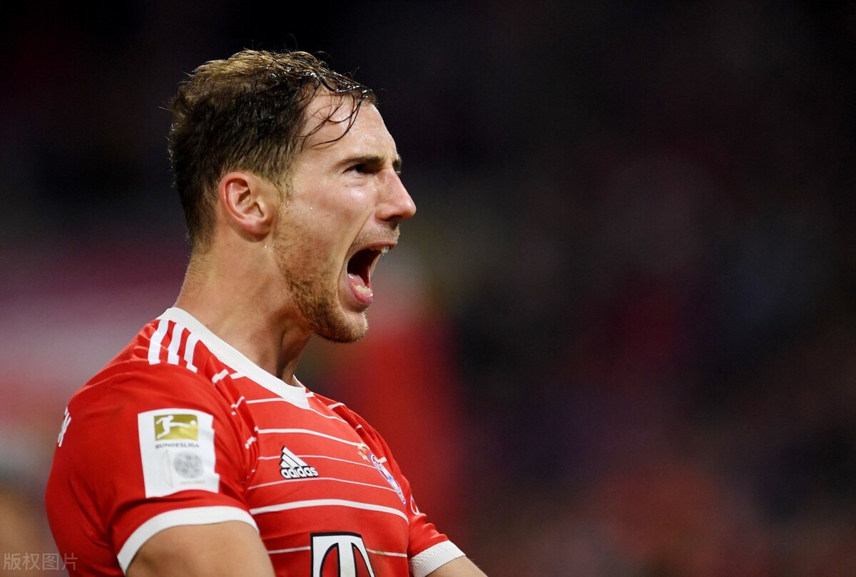 6-1, 5 goals in 22 minutes, Mane retired from injury, Gnabry wore a cap ...