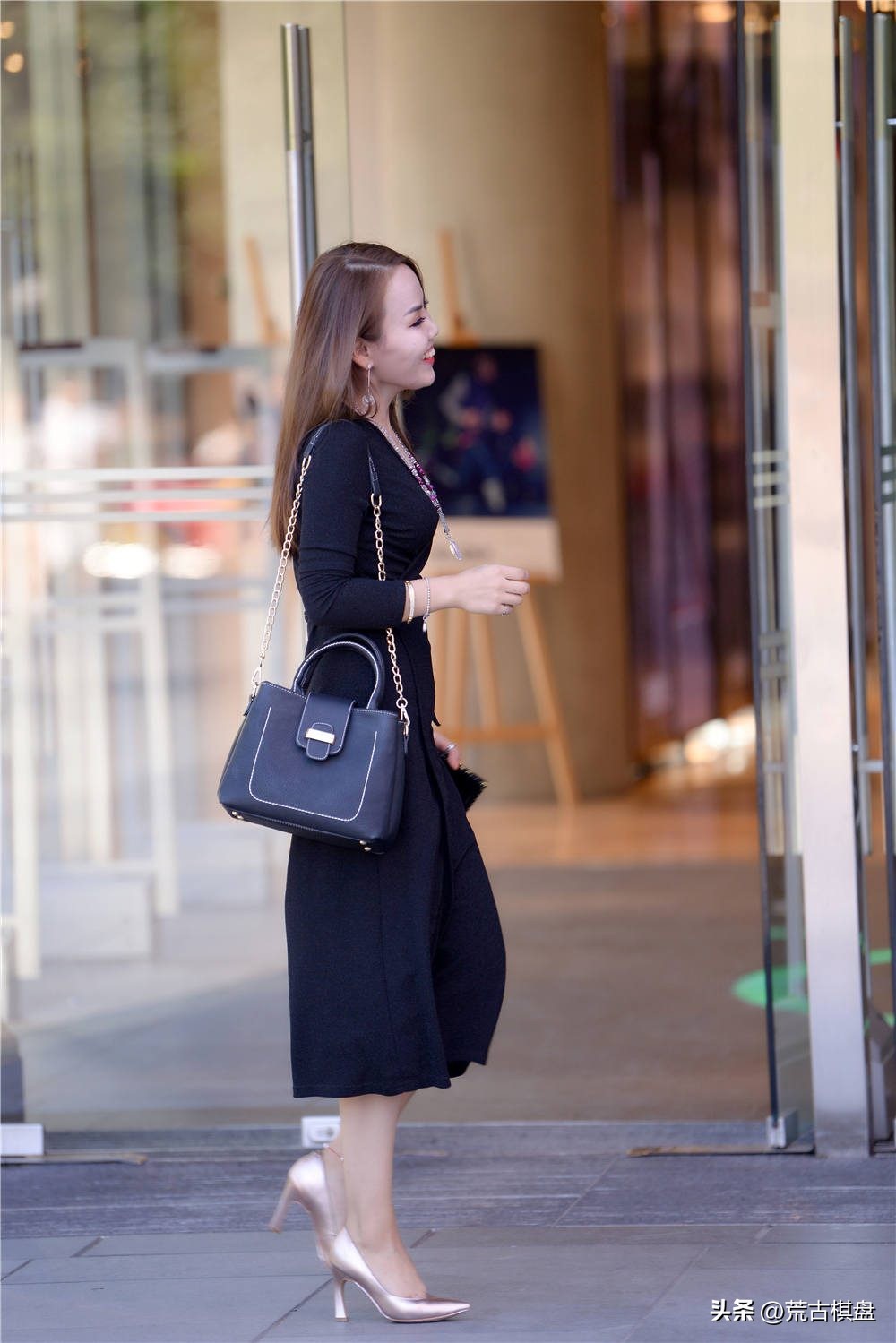 Champagne pointed-toe stilettos, curved heel, 8cm height, versatile and ...