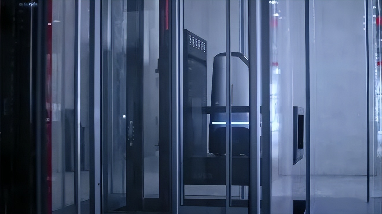 The first elevator for robotic transport is born - iNEWS