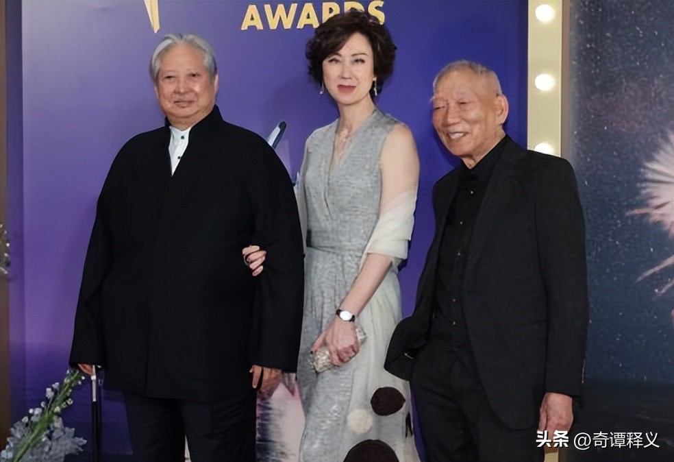 71-year-old Sammo Hung leans on crutches and walks the red carpet, 58 ...