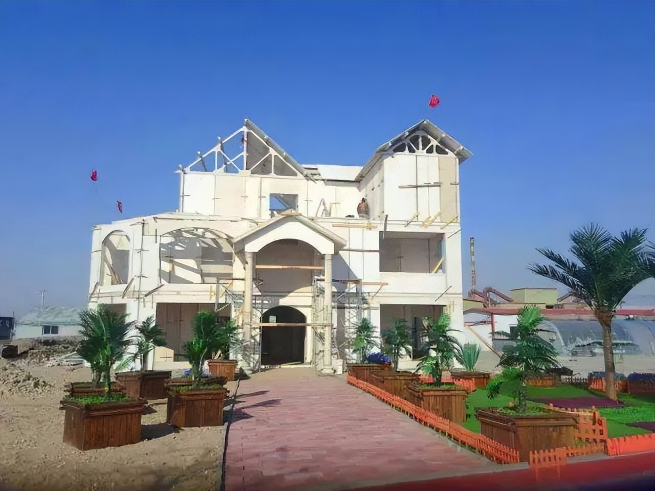 Galaxy Documentary: Minus 30°C, 5 days to quickly build a 500㎡ villa ...