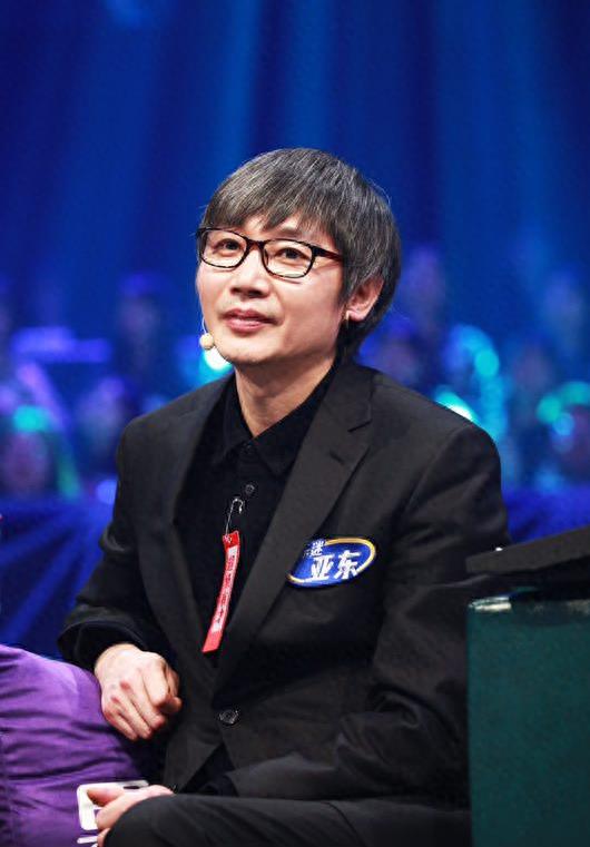 He married Dou Ying, fell in love with Xu Jinglei, betrayed Gao ...