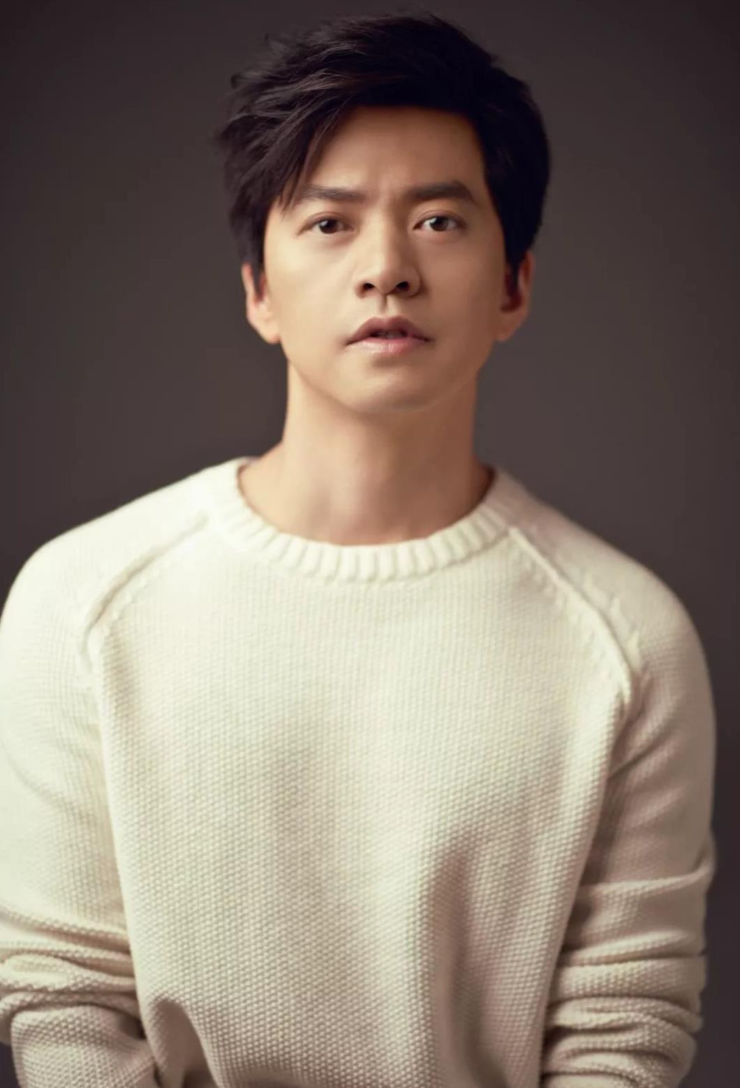 Li Jian: touched the hearts of countless people with sincerity and ...