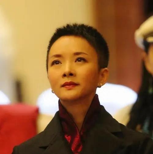 50-year-old actor Xie Lan was revealed to have settled in the United ...