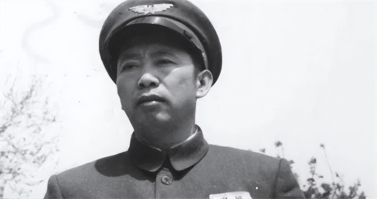 Does Lin Biao want to compete with Su Yu?Liu Yalou once raised this ...
