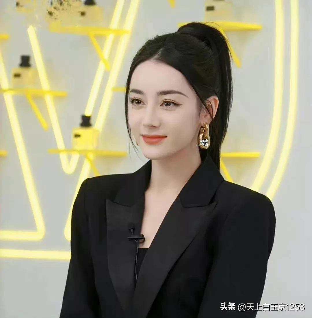 Three days and three looks of Di Lieba - iMedia