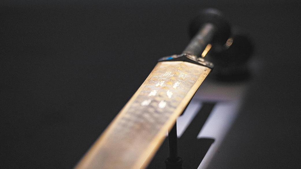 How did King Goujian's sword remain stainless for thousands of years ...