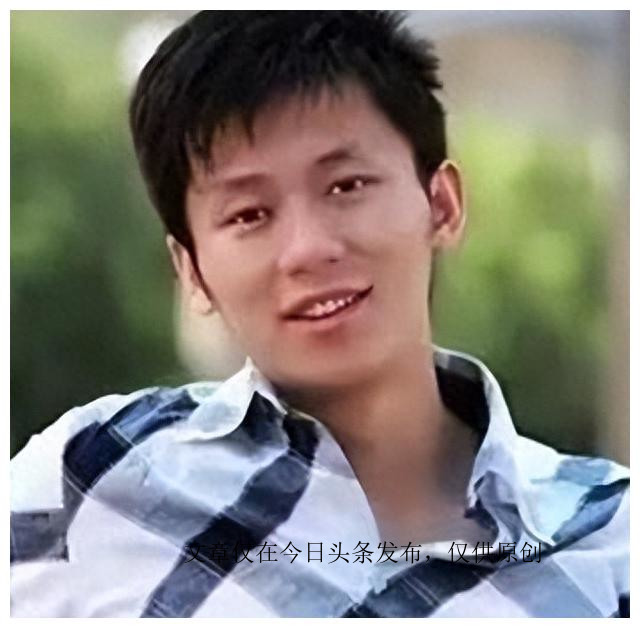 After 44-year-old Li Chen played with Zhang Xinyu and Fan Bingbing, he ...