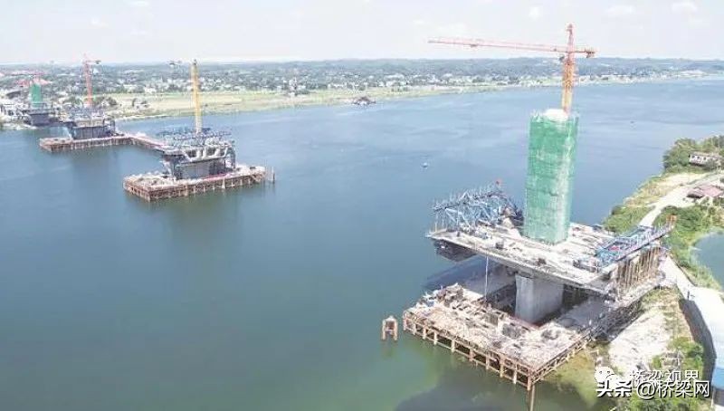 Major Bridge Events: The construction of the stay cables of the Hutuo ...