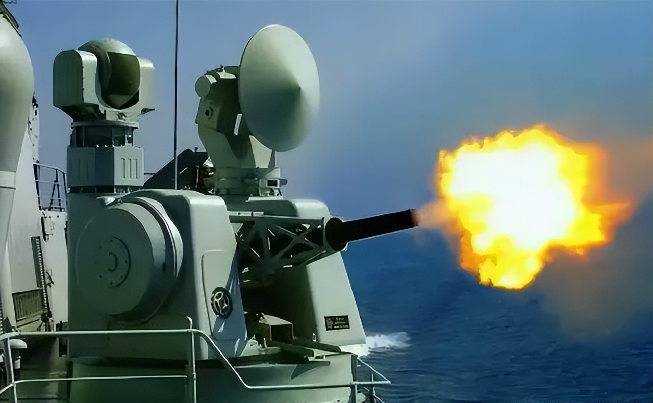 The old ship is back!The Chinese Navy's "Guangzhou" ship completed ...