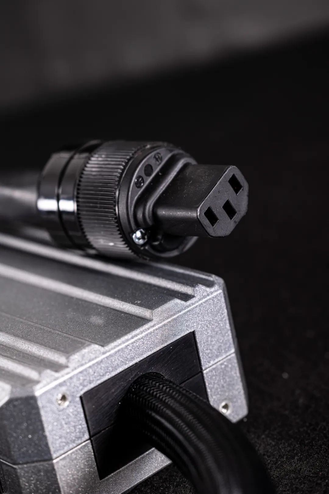 MIT reference series flagship power cord Oracle Z-Cord Reference FP ...