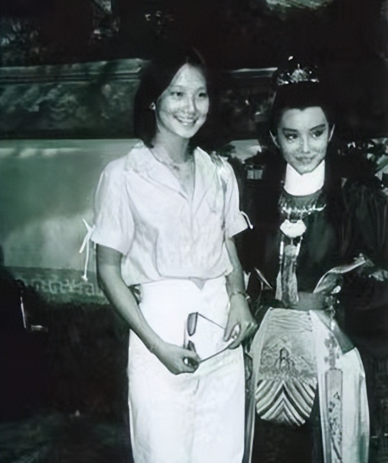 In 1990, Brigitte Lin met her own sister. Her sister had a difficult ...