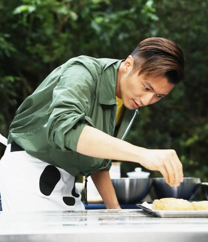 Xie Xian was awarded the best actor to cause controversy, and Hong Kong ...