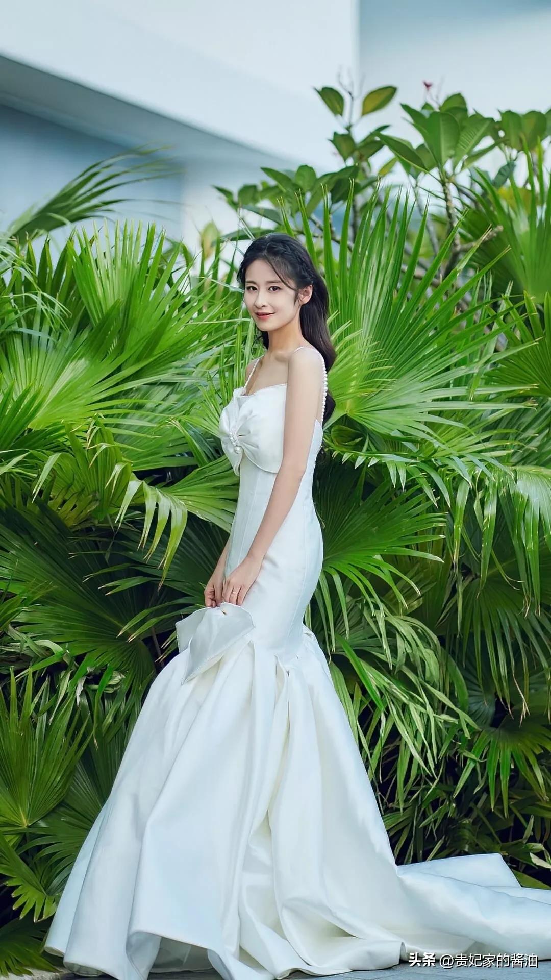 Normal dressing without bad guidance - Part 2 - iNEWS