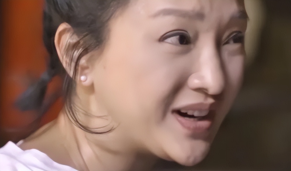 Self-proclaimed health experts, but actually bald, shriveled ...