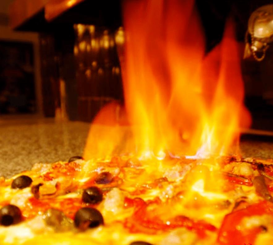internet celebrity's "flaming pizza" causes tragedy! The restaurant was ...