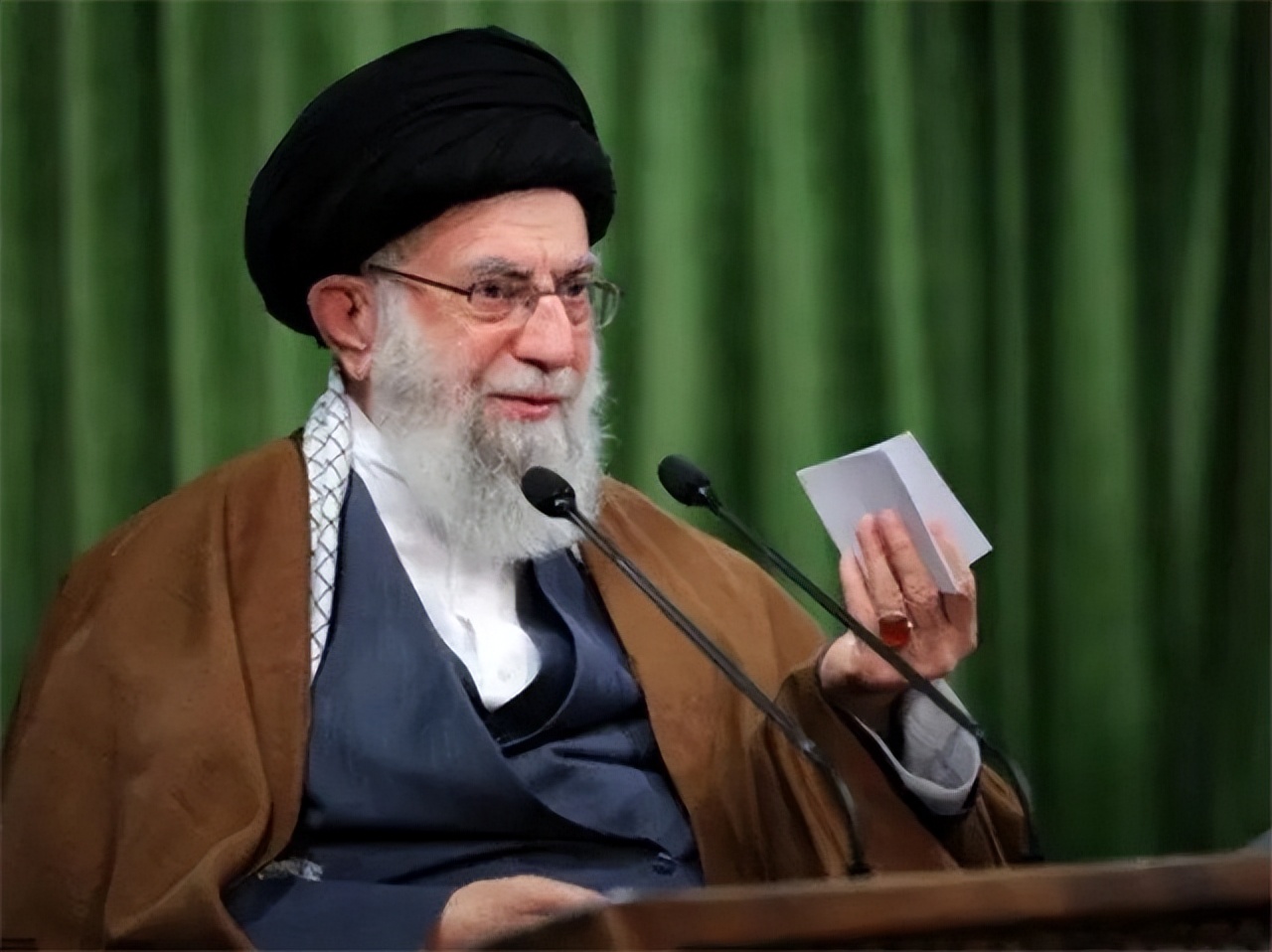 Khamenei's time is running out, three successors plus a "leading party ...