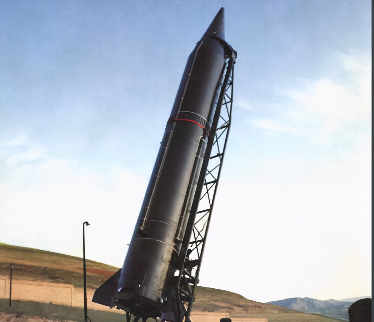 Dongfeng missile "five" predecessors, one bomb is stronger than the ...