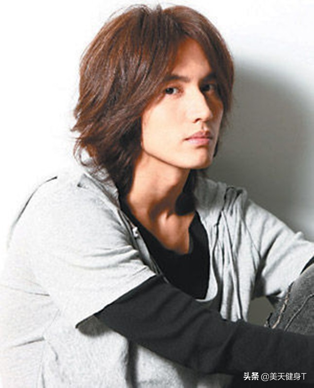 45-year-old Jerry Yan is like a "little fresh meat", full of muscles ...