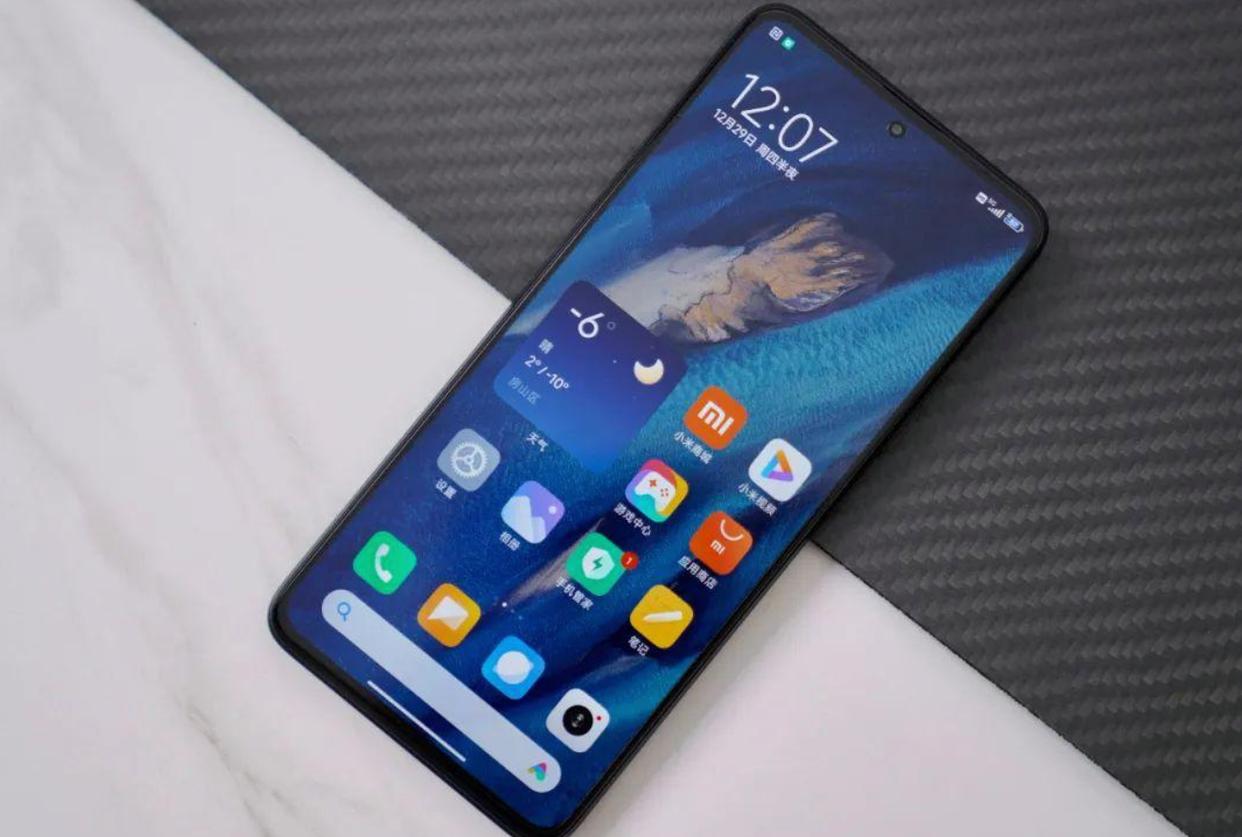 2000+就能買到驍龍8Gen2，盤點2款性價比手機，第一款真香 - 頭條匯