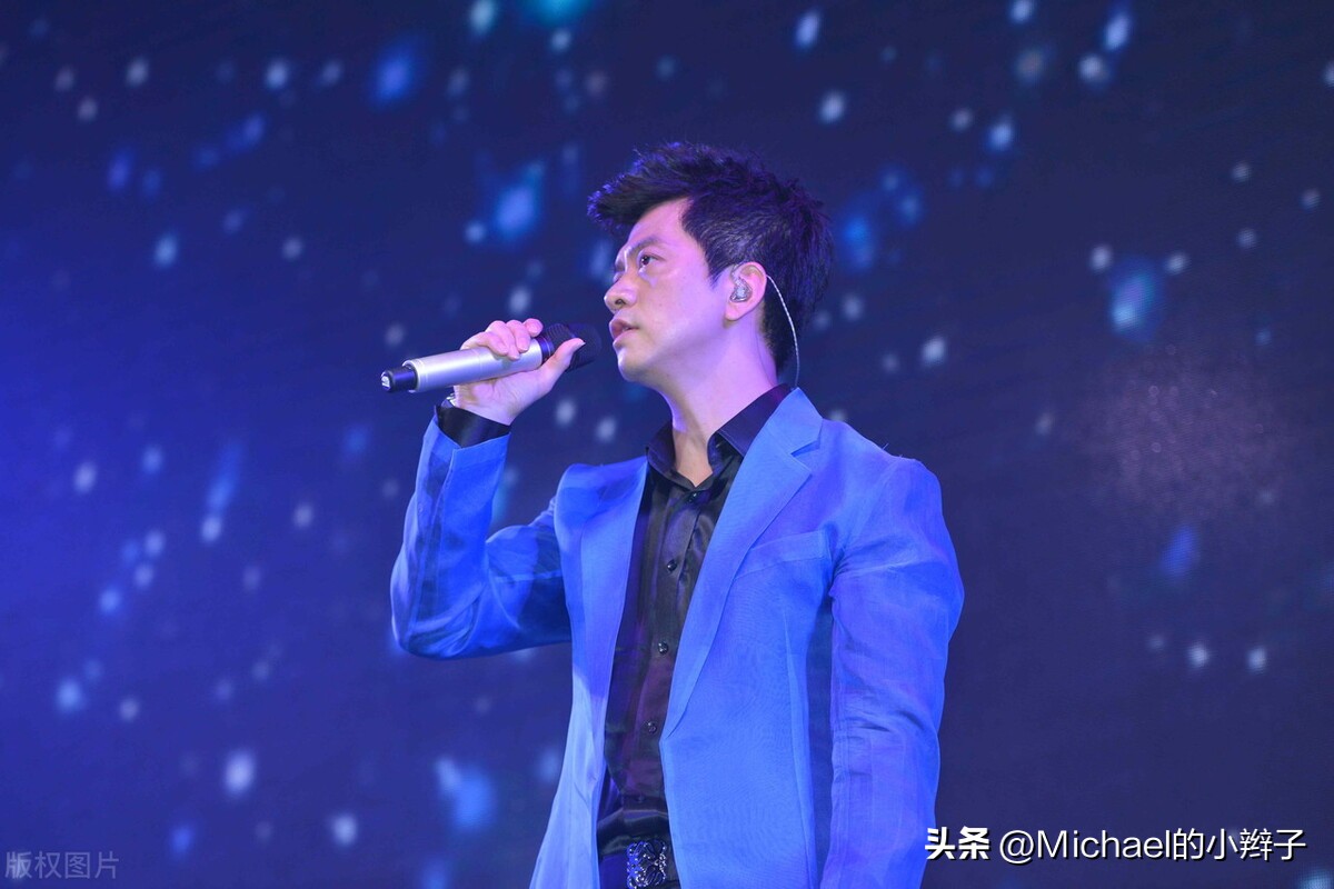 Hu Xia, who became popular in "Those Years", how about her singing ...