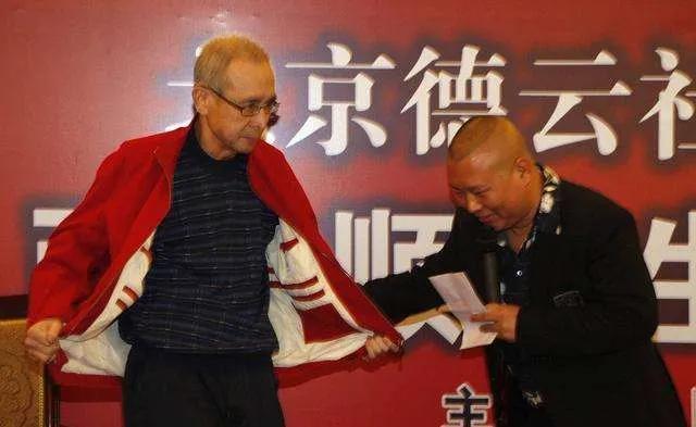 Ma Qi, a famous quyi artist, bluntly said that Zhang Wenshun is not an ...