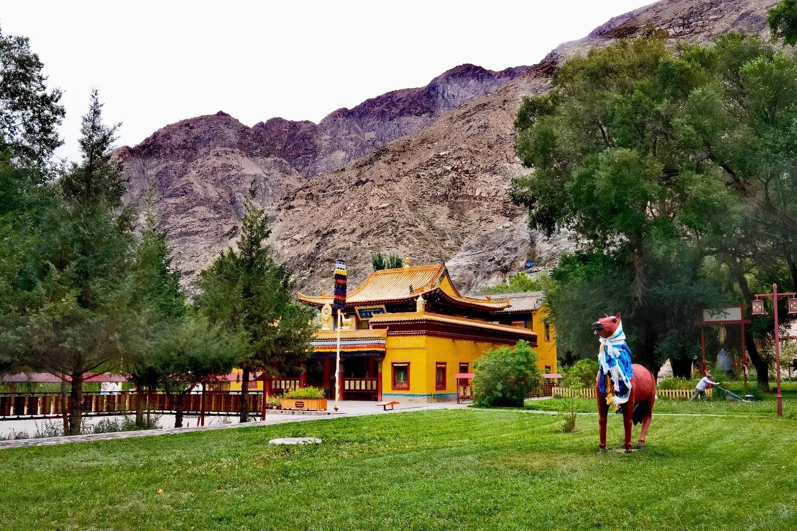 2021 Xinjiang Global Tour 078～Hejing Huang Temple - iMedia
